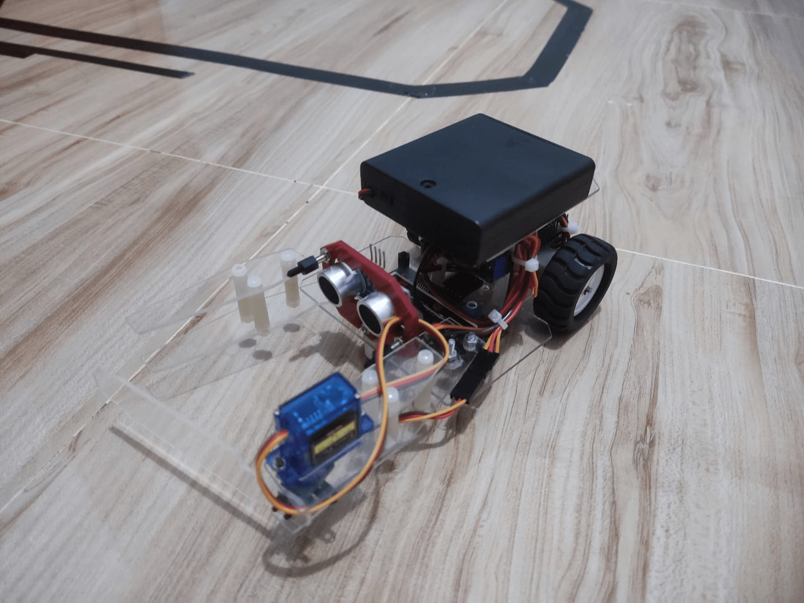 Robot Transporter Line Follower Kelas B