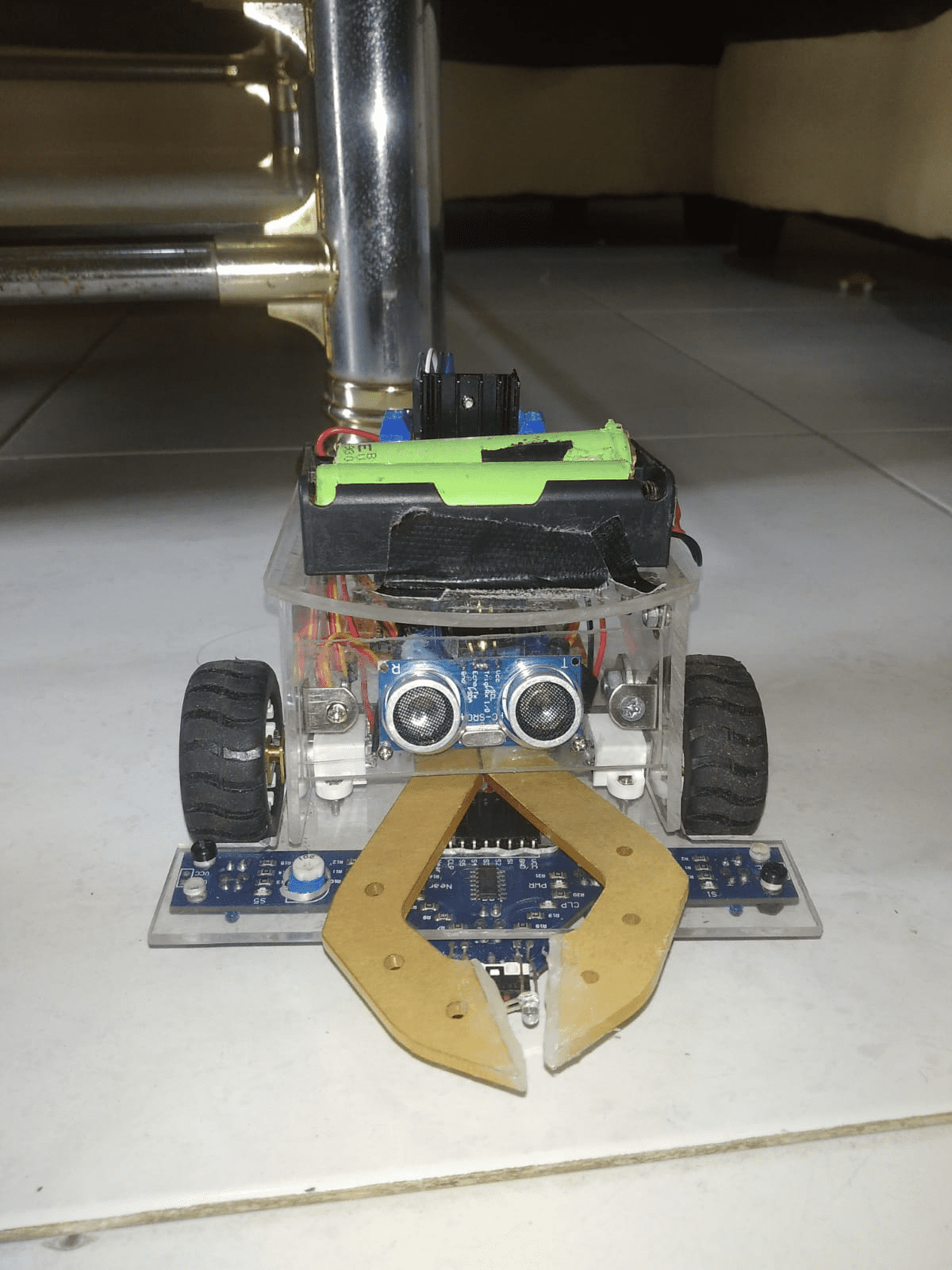 Pamer.in | Robot transporter line follower Kelas A