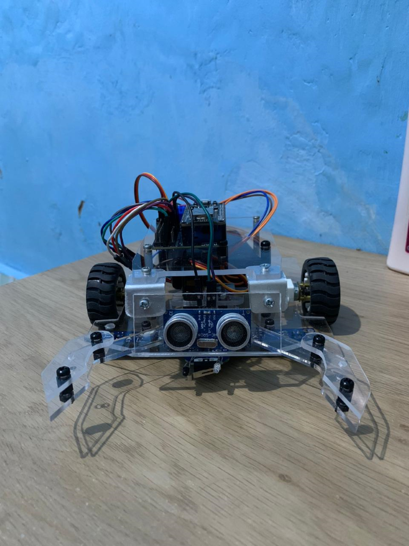 Pamer.in | Robot transporter line follower Kelas A