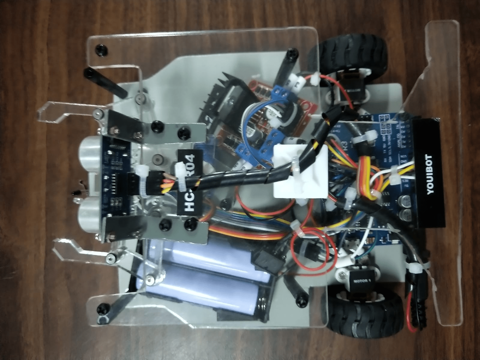 Pamer.in | Robot transporter line follower Kelas A