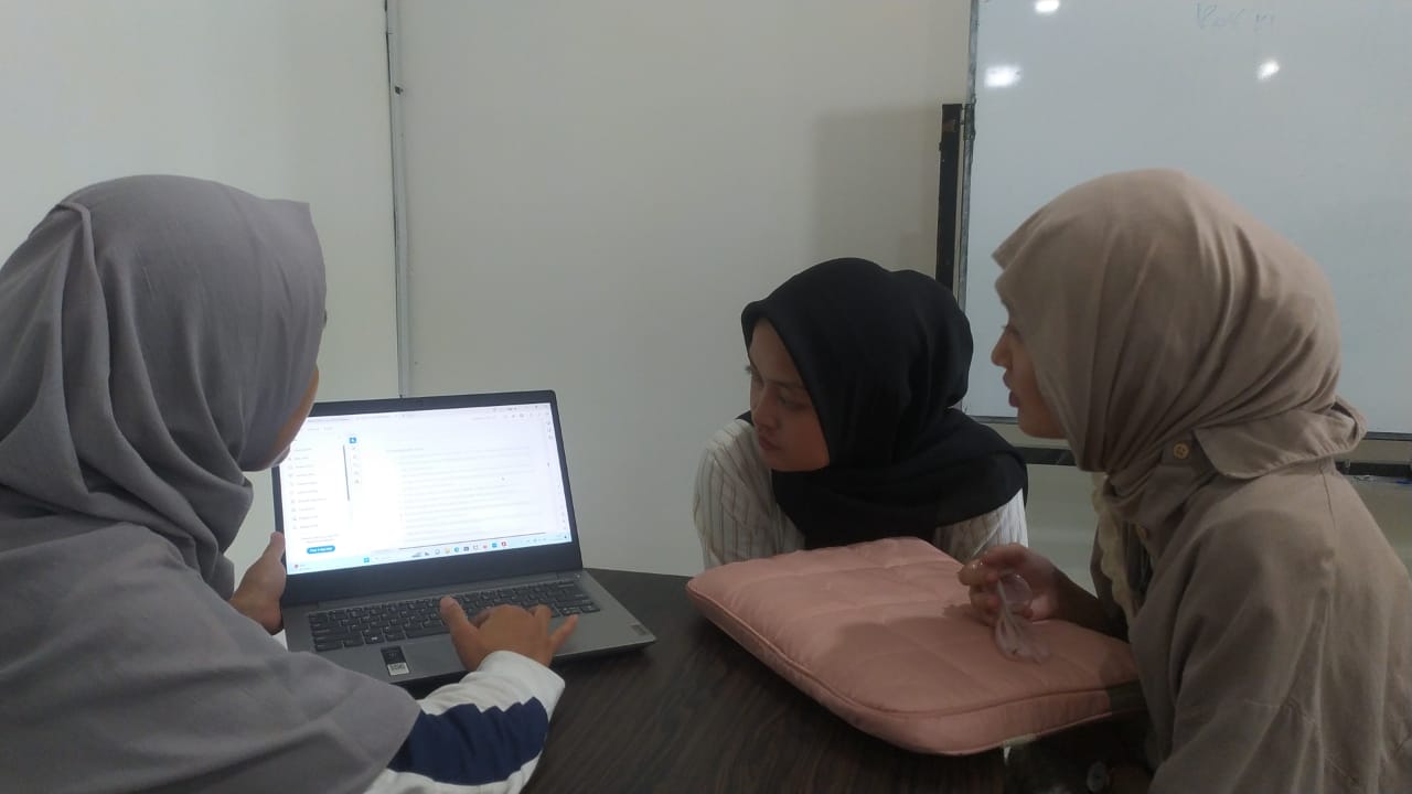 Pamer.in | Pembuatan Desain Buku Saku Panduan K3L