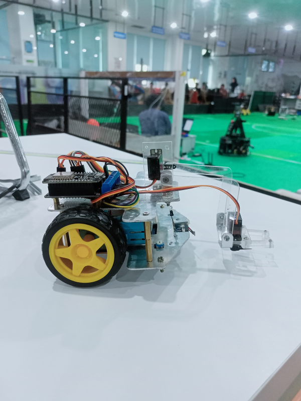 Pamer.in | Line Follower Robot for Polibatam Robotic Contest (PRC) 2024 ...