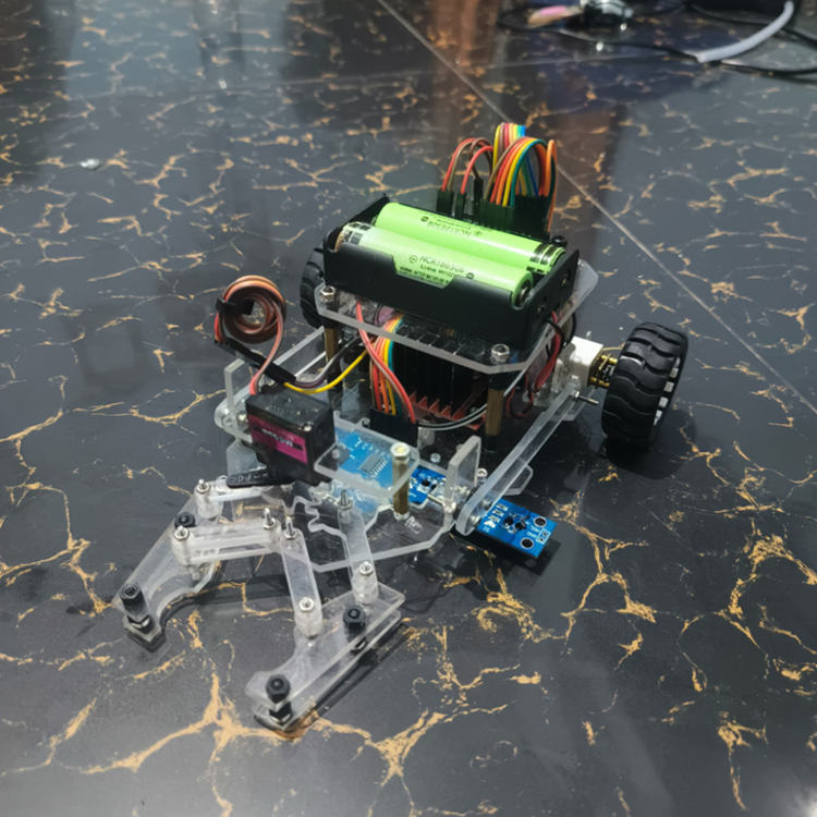 Pamer.in | Line Follower Robot for Polibatam Robotic Contest (PRC) 2024 ...