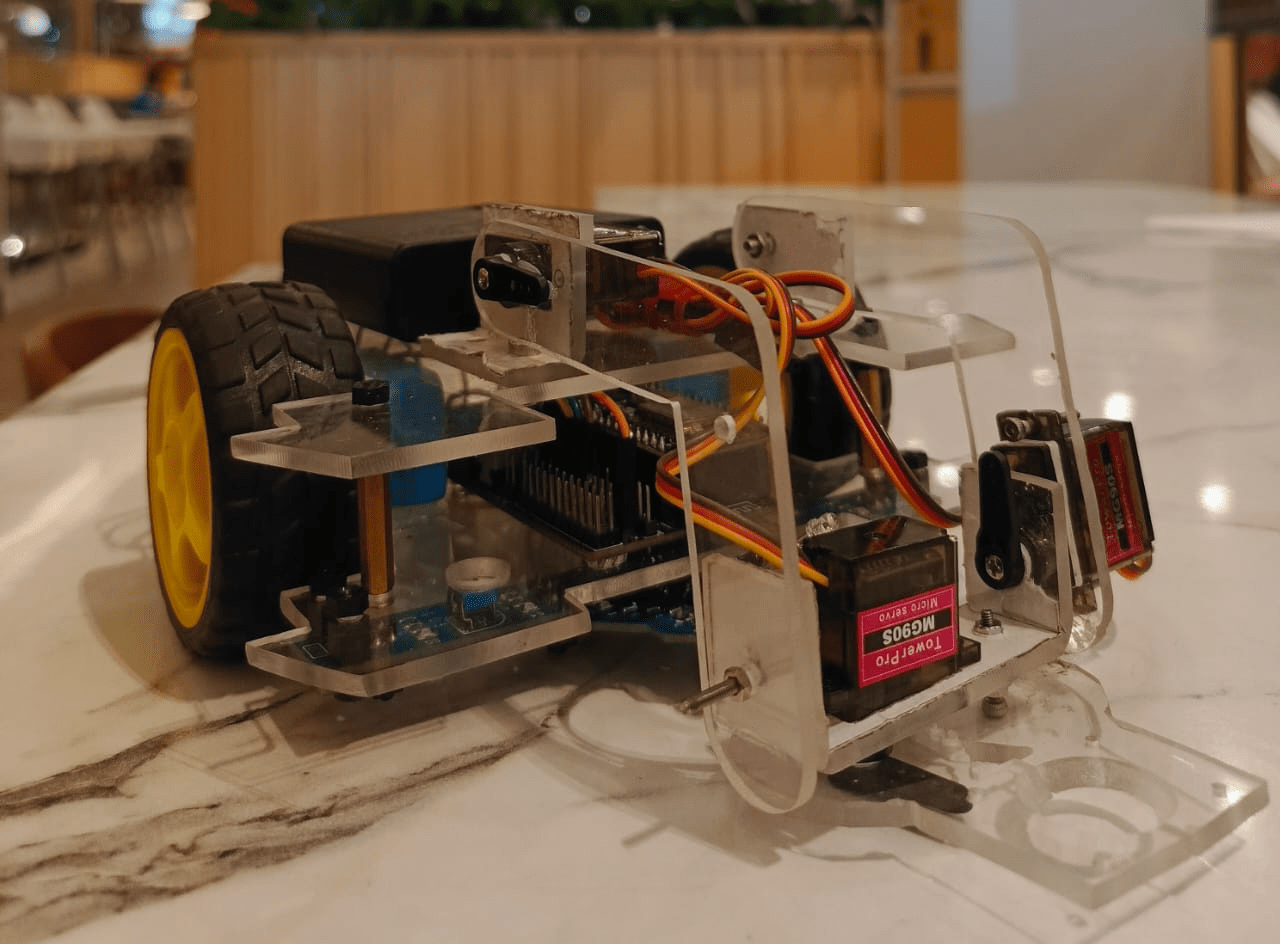 Pamer.in | Line Follower Robot for Polibatam Robotic Contest (PRC) 2024 ...