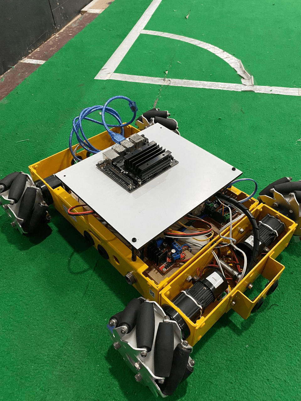 Pamer.in | Robot nexus mecanum 1
